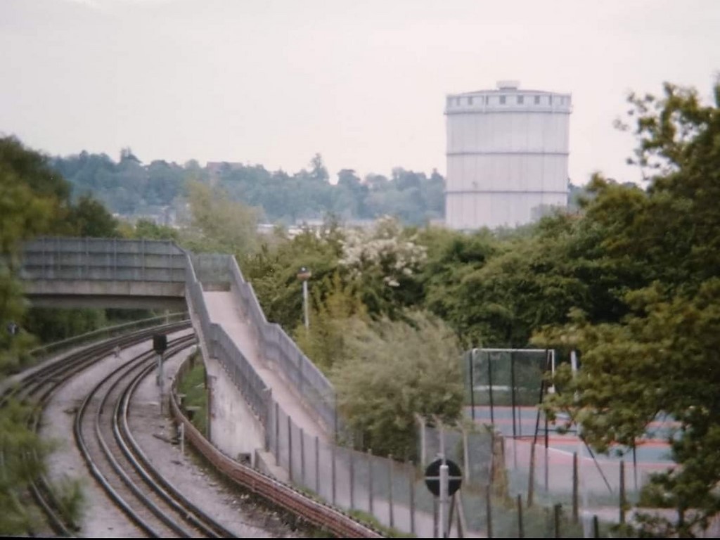 The Gas Holder Harrow