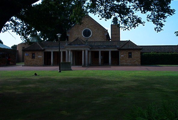 Breakspear Crematorium Ruislip. Information and directions